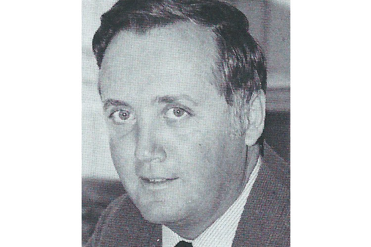 Edward McCarthy - Newport Buzz