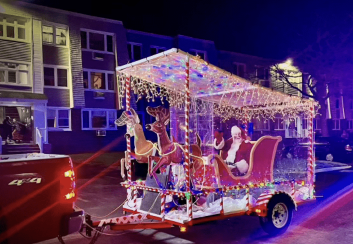 Yuletide Delight: Newport's Annual 4-Night Santa Tour Kicks Off Tuesday ...