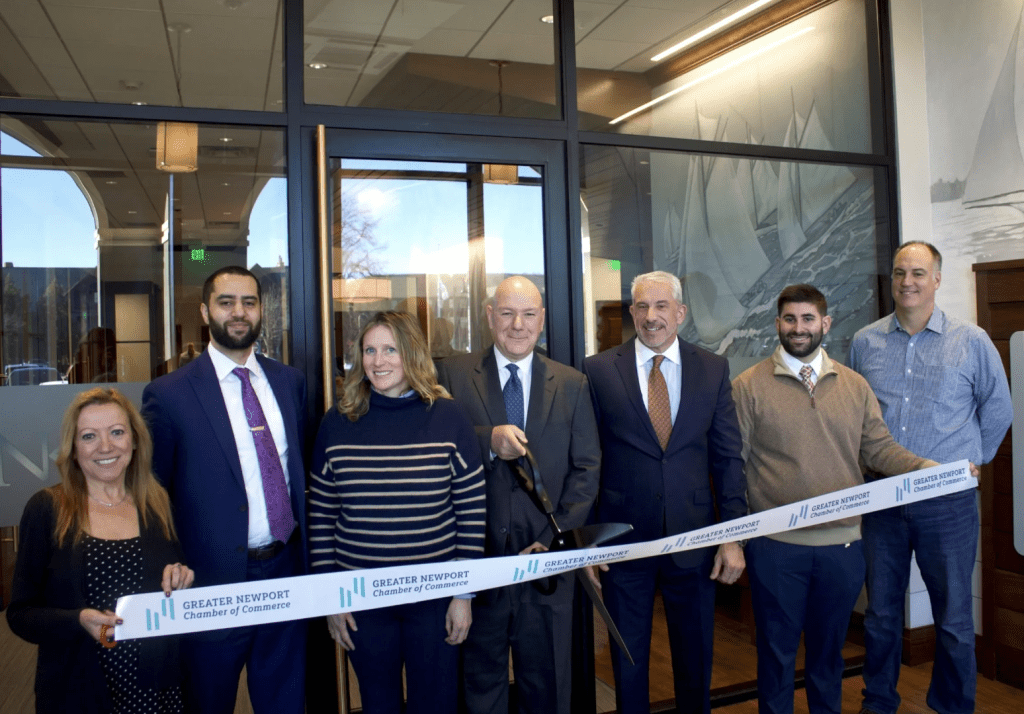 BankRI Opens Newport Branch in Bellevue Plaza - Newport Buzz