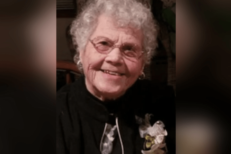 Obituary: Evelyn Marie DeAscentis (1924-2024) - Newport Buzz